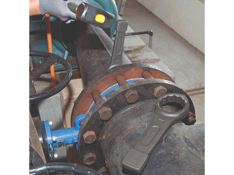 30mm Whit Slogging Spanner - Heavy Duty Flat Ring Tool