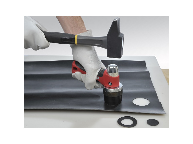 Boehm Wad Punch Set 32 PCE Metric C/W Shock Absorbing Handle from IBHS