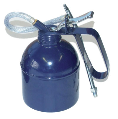 700ml Force Feed Oil Can from Heritage Steam Supplies